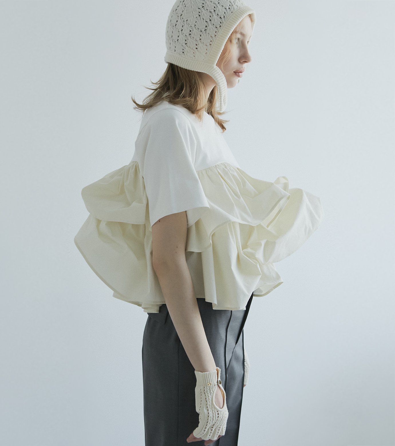 ル シェル ブルー - LE CIEL BLEU | Short Ruffle Cut Tops-Off | RESTIR リステア