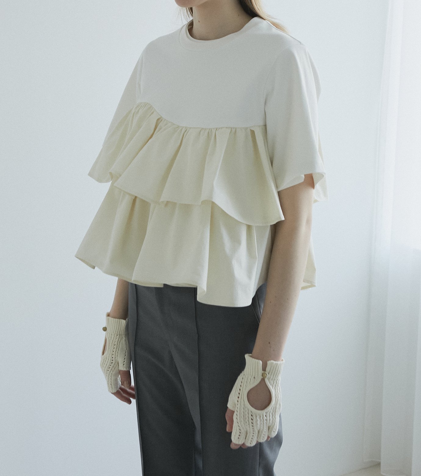 ル シェル ブルー - LE CIEL BLEU | Short Ruffle Cut Tops-Off | RESTIR リステア