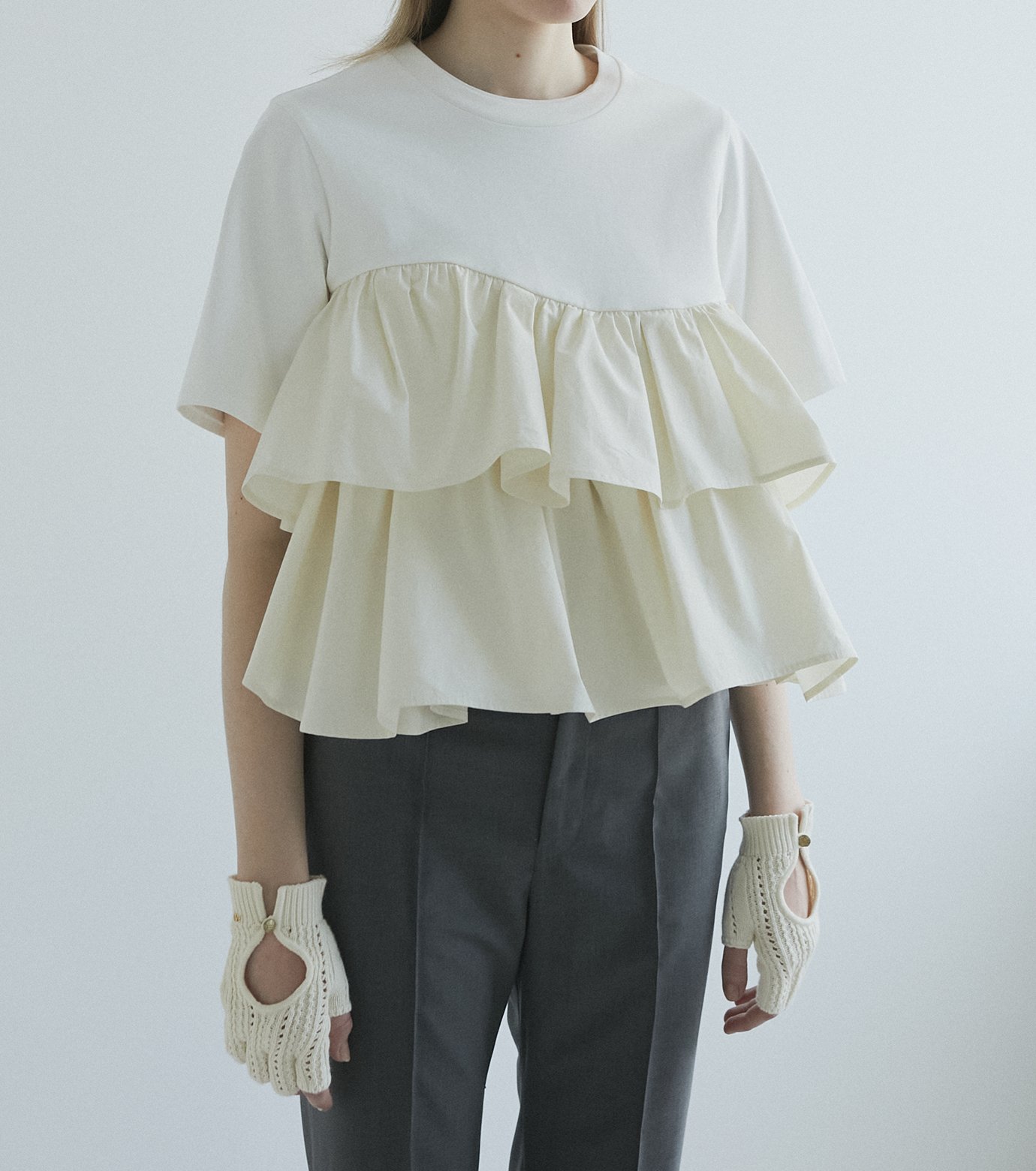 ル シェル ブルー - LE CIEL BLEU | Short Ruffle Cut Tops-Off | RESTIR リステア